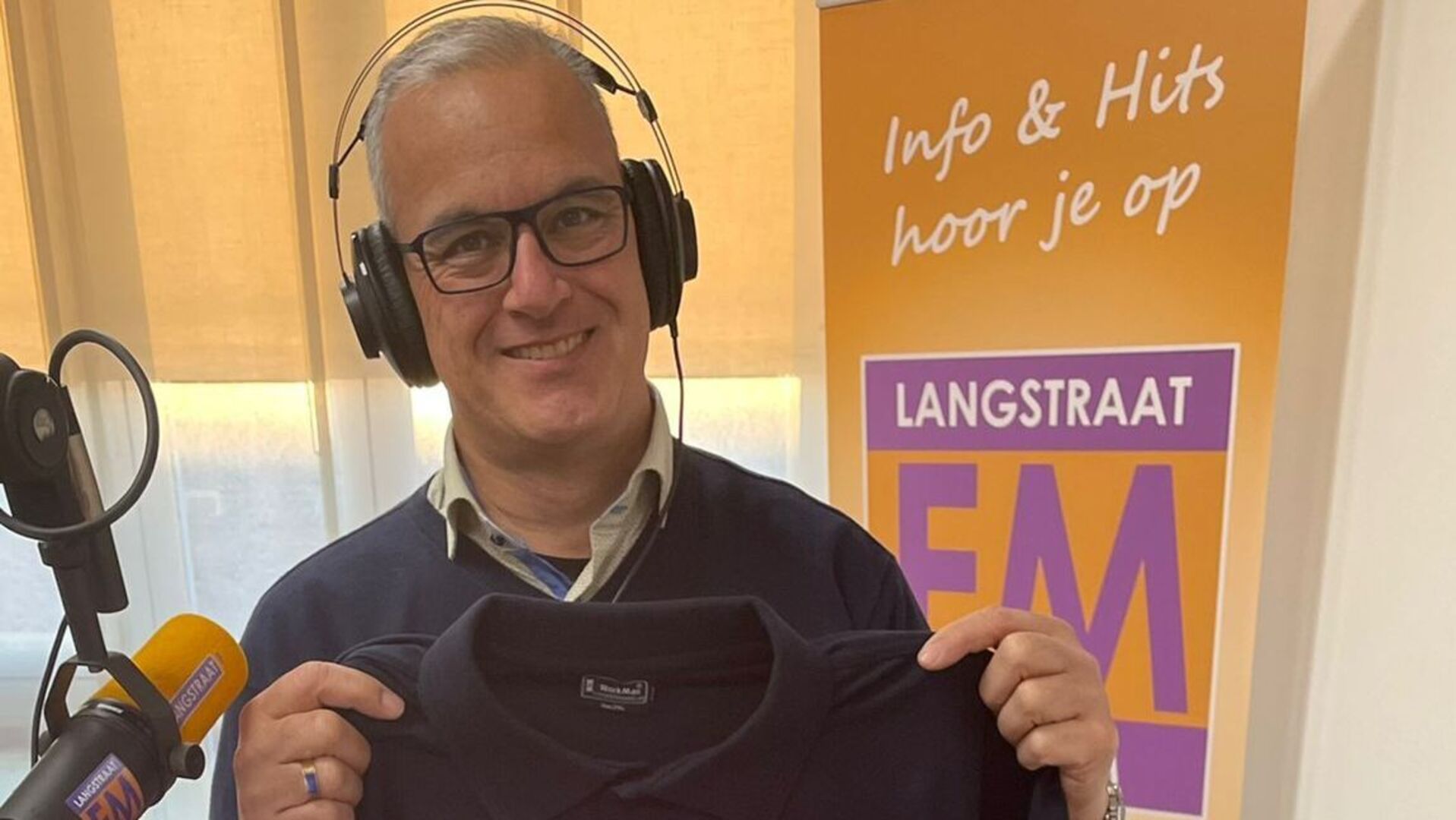 Speciale kledingontwerper Henk Jan Palm te gast in Vaktaal